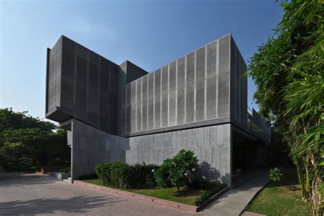 Zen Spaces A Composition Of Cuboid Volumes Punctuated