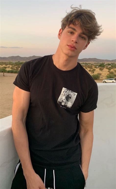 Male Face Claims On Tumblr