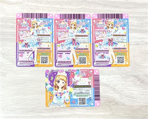 アイカツ 大空あかり ホワイトスカイヴェールコーデ トレーディングカード｜qa