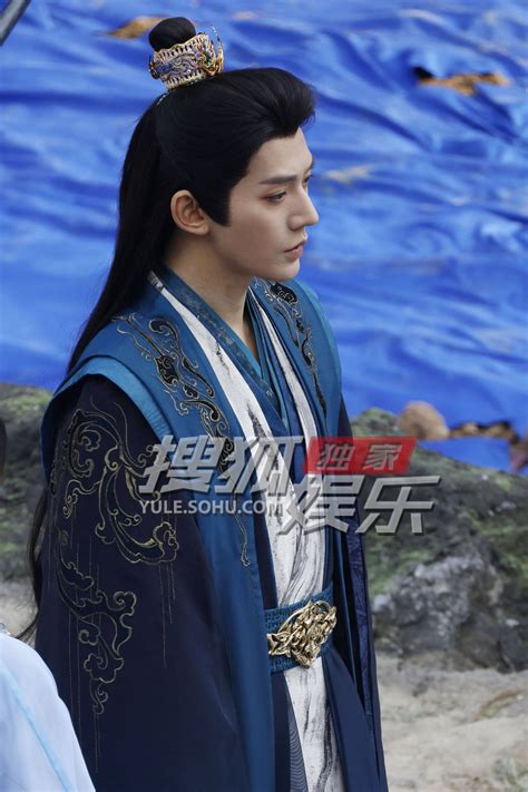 邓为向涵之同框新衣路透 这抹水蓝色也太美啦吧 搜狐大视野 搜狐新闻