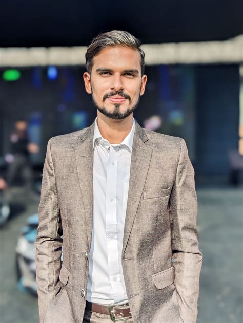 Mr Fahad Medium
