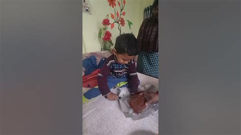 কেক কাটতে গিয়ে মামি হাত কেটে দিচ্ছিল Youtube