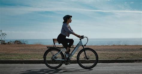 Contran determina novas regras para bicicletas elétricas e ciclomotores