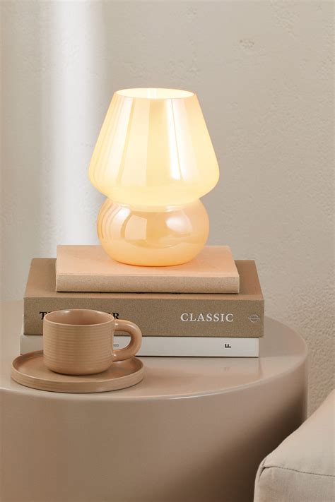 glazen tafellamp rozebeige home handm nl