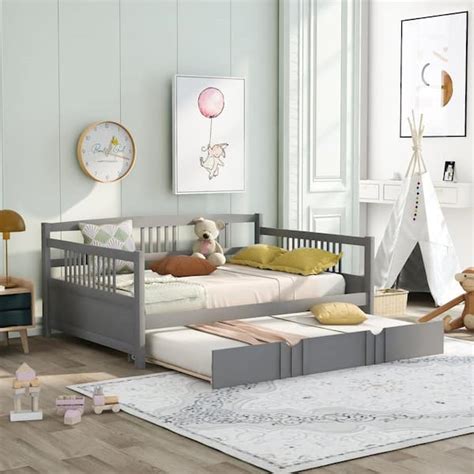 Harper And Bright Designs Gray Wood Frame Full Size Daybed With Trundle