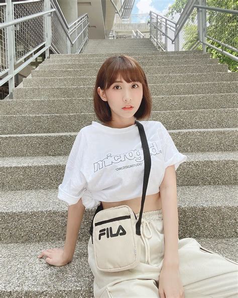 粿粿Meigo 啦啦队性感甜心 绝美的身材画面超香 15P 宅男番号吧