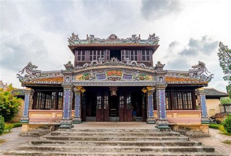 越南这座漂亮古城，仿照中国“紫禁城”修建，看起来气势恢宏