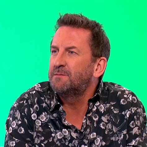 Lee Mack Isnt Convinced By Rylan Clarkes Fox Mugging Story Wilty All Brit Fox