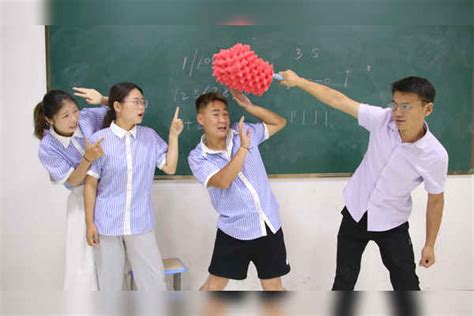 挑战看数字猜成语，没想学渣猜对还被老师打，你能猜对几个？