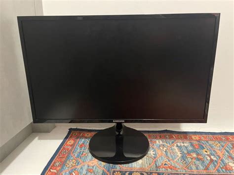 Samsung LED Monitor S24F350FHE 24inch, Computers & Tech, Parts ...