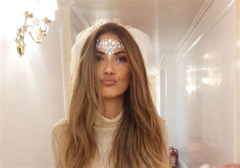 Παντρεύεται η Γιώτα Τσιμπρικίδου Tο Bachelorette πάρτι της