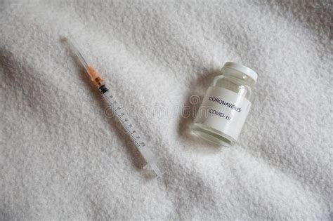 Impfstoff Und Spritzeninjektion Vorbeugung Immunisierung Und