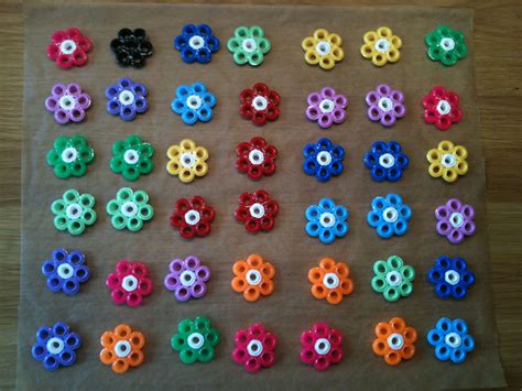 Hama Flowers By Majjan 1 Create Your Flowers 2 Put Them In Own On 200