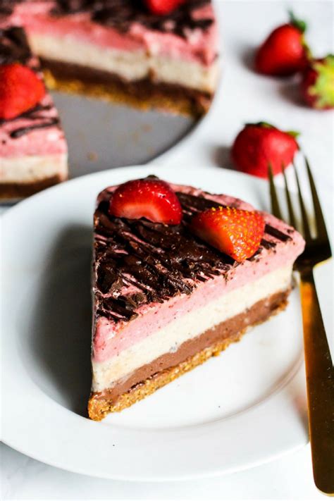 10 Rosh Hashanah Worthy Desserts That Anyone Will Enjoy Easy