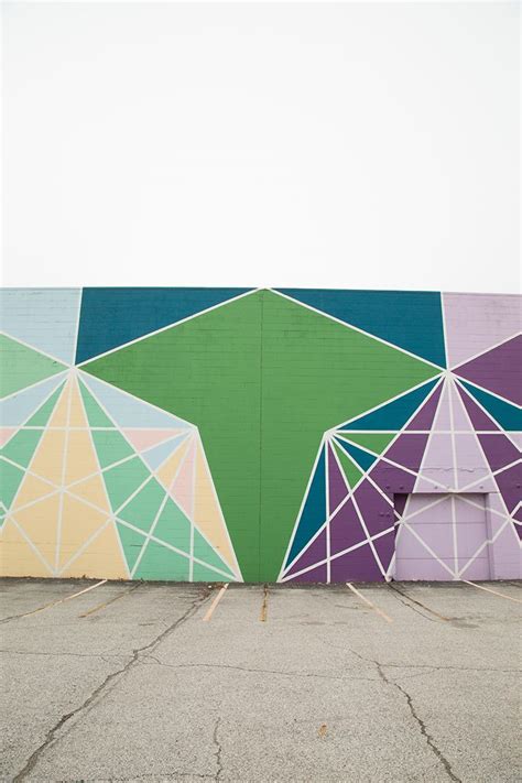 15 Favorite Outdoor Murals In Indianapolis Alice And Lois Mural