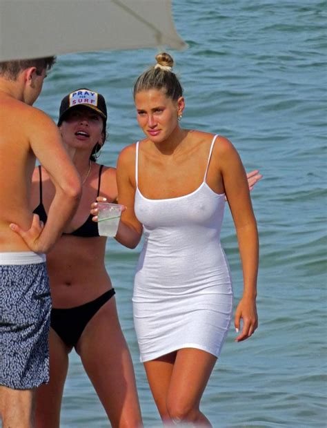 Francesca Aiello Nude Tits Flashed On The Beach Scandal Planet