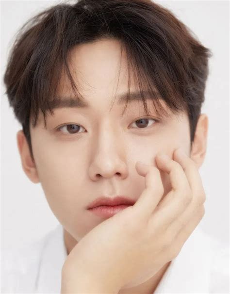 임지연 이도현 열애 인정 5살 연상연하 커플
