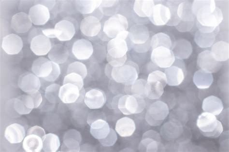 Bokeh 조명과 실버 반짝이 축제 배경입니다 휴일 및 기념일에 대 한 축 하 개념 공휴일에 대한 스톡 사진 및 기타 이미지