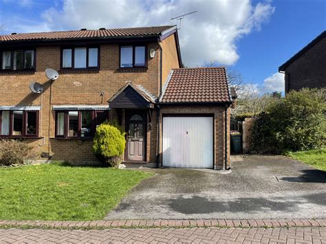 3 Bed Semi Detached House For Sale In Barnacre Close Fulwood Fulwood