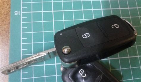 сломался ключ зажигания — Volkswagen Amarok, 2 л, 2013 года | своими ...