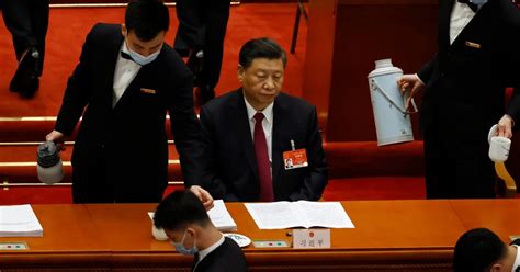 Mientras oculta el origen del coronavirus Xi Jinping ordenó al Partido