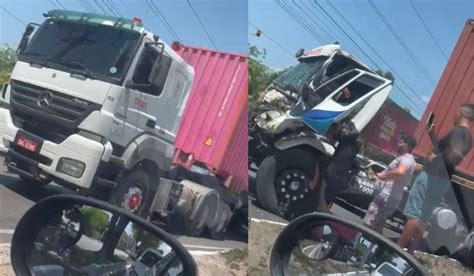 VÍdeo Colisão Entre Carretas Causa Congestionamento Em Avenida De Manaus