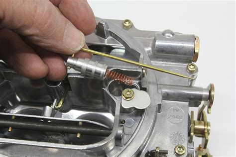 Tuning Up the Edelbrock AVS2 Carb - Hot Rod Network