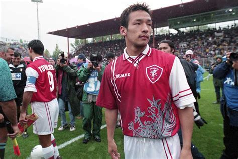 中田英寿は「サッカーをよく知っていた」 色褪せない「nakata」の衝撃元イタリア代表レジェンドが称賛【現地発】 フットボールゾーン