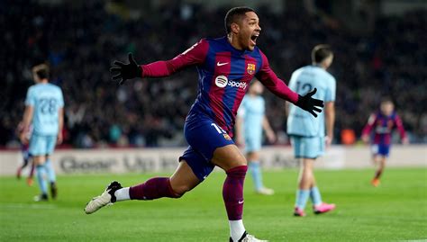 ¿por Qué No Juega Vitor Roque