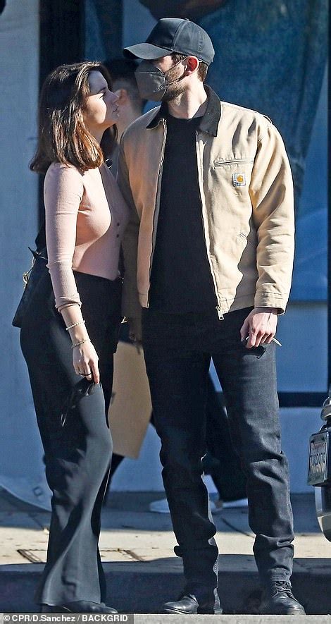 Ana De Armas Locks Lips With Mystery Man As She Moves On From Ex Ben Affleck After Their Split