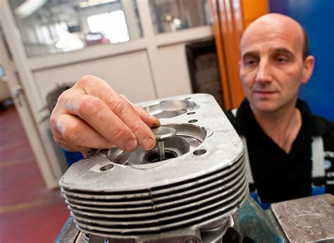 65 años de curiosidades del Volkswagen Combi la furgo VW