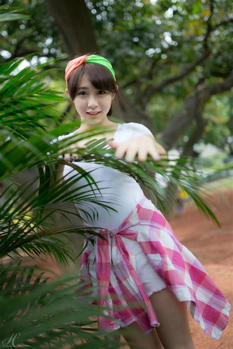 楊柳絲絲弄輕柔煙縷織成愁 每日頭條