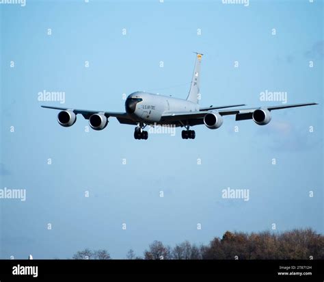 A Kc 135 Prepares For Landing At The Pittsburgh International Airport