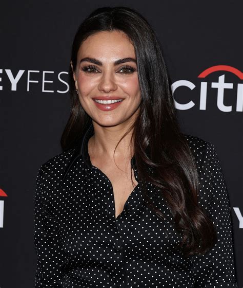 Mila Kunis Style Clothes Outfits And Fashion • Celebmafia