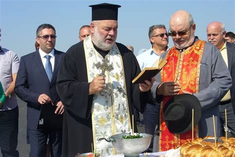 Процедури забавили с 2 години разширението на пътен възел Плодовитово