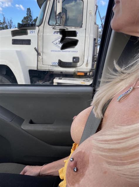 I Love Flashing Truckers Rflashing