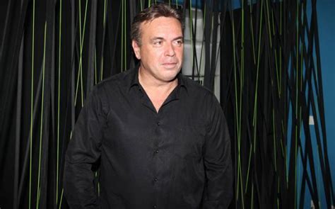 Αγνώριστος ο Μανώλης Λιδάκης Δείτε την απίστευτη αλλαγή του τραγουδιστή φωτο