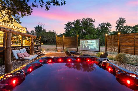 Safari For The Soul Glamping Texas Riverfront Glamping Experience