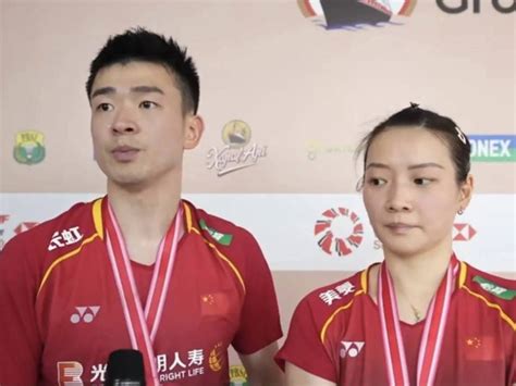 雅思组合印尼赛夺冠后接受采访：很开心，拿了冠军给了我们很大的信心比赛混双对手