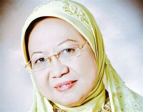 Adik Kandung Gus Dur Lily Wahid Meninggal Dunia Tuajam