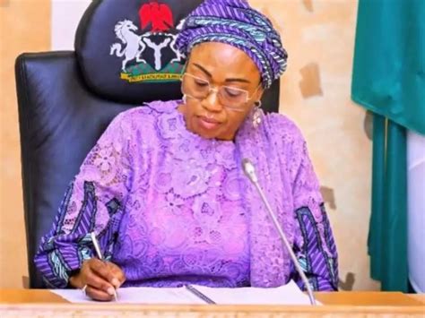 First Lady To Empower 37000 Women — Daily Nigerian