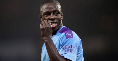 بازیکن منچستر سیتی پس از تجاوز به یک زن من با ده هزار زن رابطه جنسی