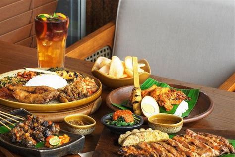 3 Tempat Makan Di PIK Avenue Jakarta Utara Yang Terkenal Enak Dan