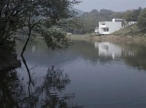 案例抄绘丨南京佛手湖建筑实践展01号住宅 知乎