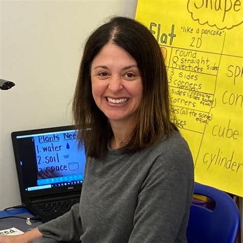 Lisa Roundtree Elementary School Teacher Champaign Unit 4 Schools