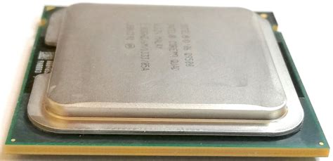 Процесор Intel Core 2 Quad Q9500 R0 SLGZ4 2 83GHz 6M Cache 1333 MHz FSB