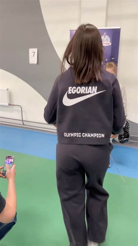 ヤナ・イグリアンさんのインスタグラム動画 ヤナ・イグリアンinstagram 「Сегодня посетила Первый этап детских игр Московской