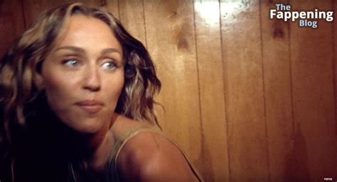 Miley Cyrus Mileycyrus Nude Leaks Onlyfans Photo 8040 Thefappening