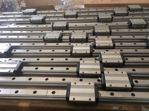 THK LINEAR GUIDE HSR45B2SS 1830L THKbearing ABBAbearing MISUMIbearing Dks Bearing