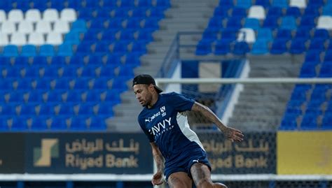 نيمار يعود لحمل قميص الهلال في سبتمبر سبورت 360